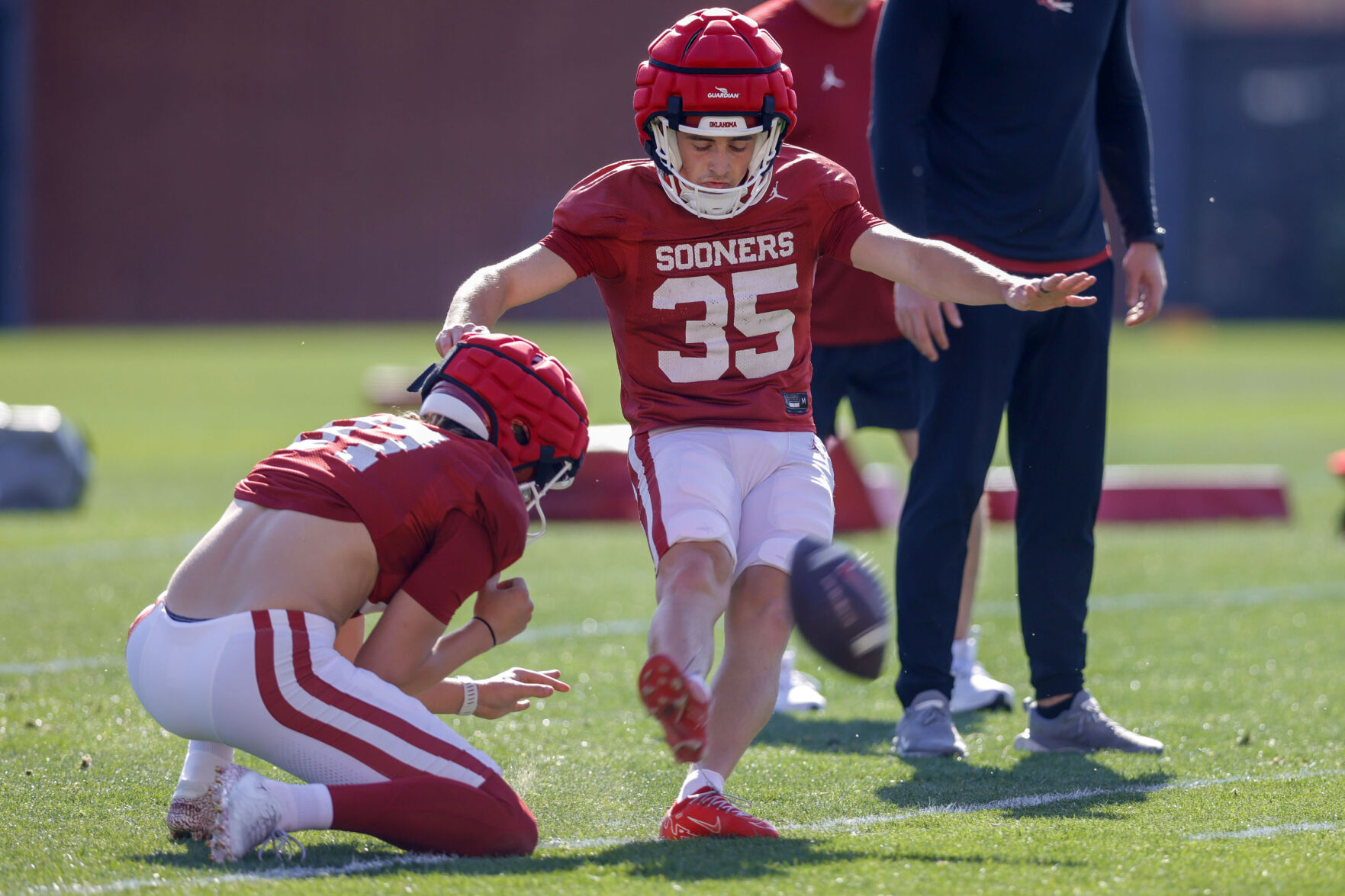 Mason's Mailbag: Kicker is OU football's top portal need
