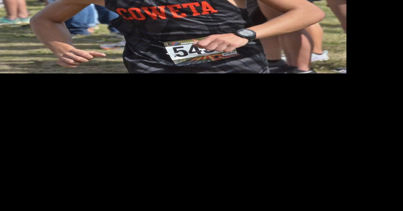 CHS cross country runner