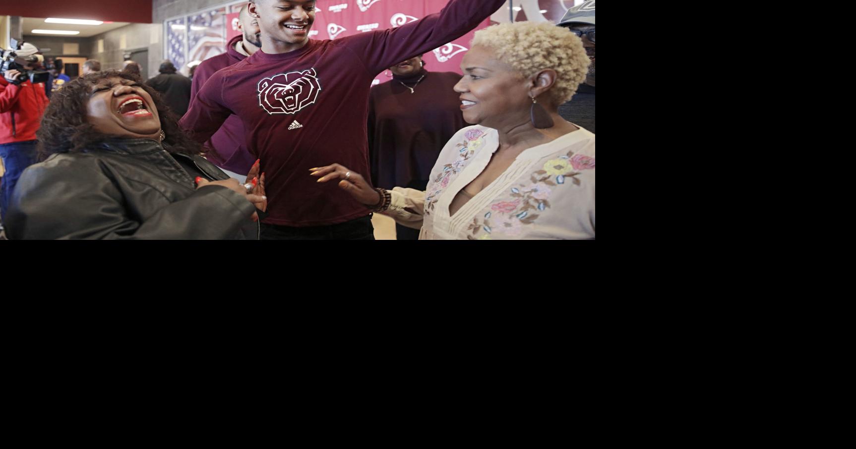 Owasso football: Four Rams, including a surprise, ink on Early Signing Day