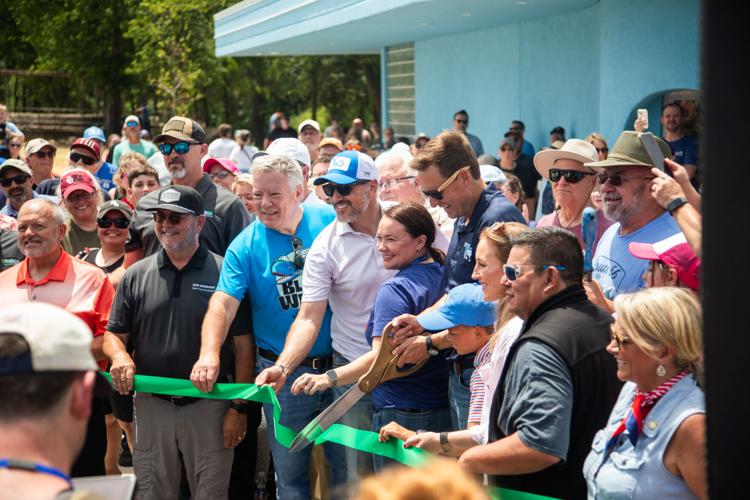 Iconic Route 66 Blue Whale in Catoosa gets upgraded
