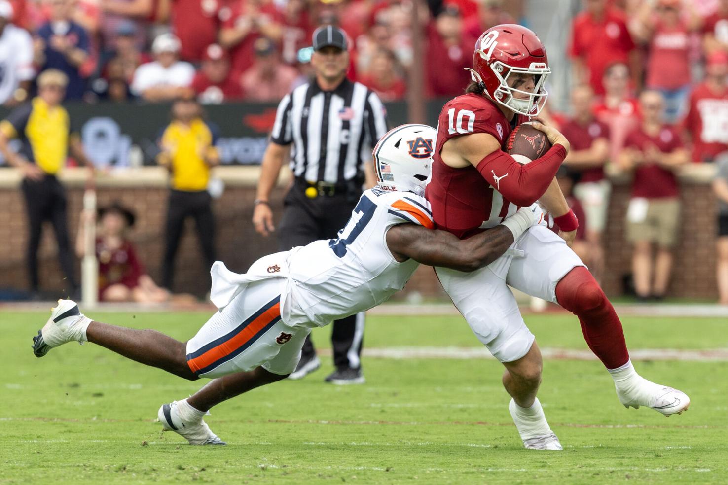 John Mateer leans on OU football teammates, Dr. Steven Shin