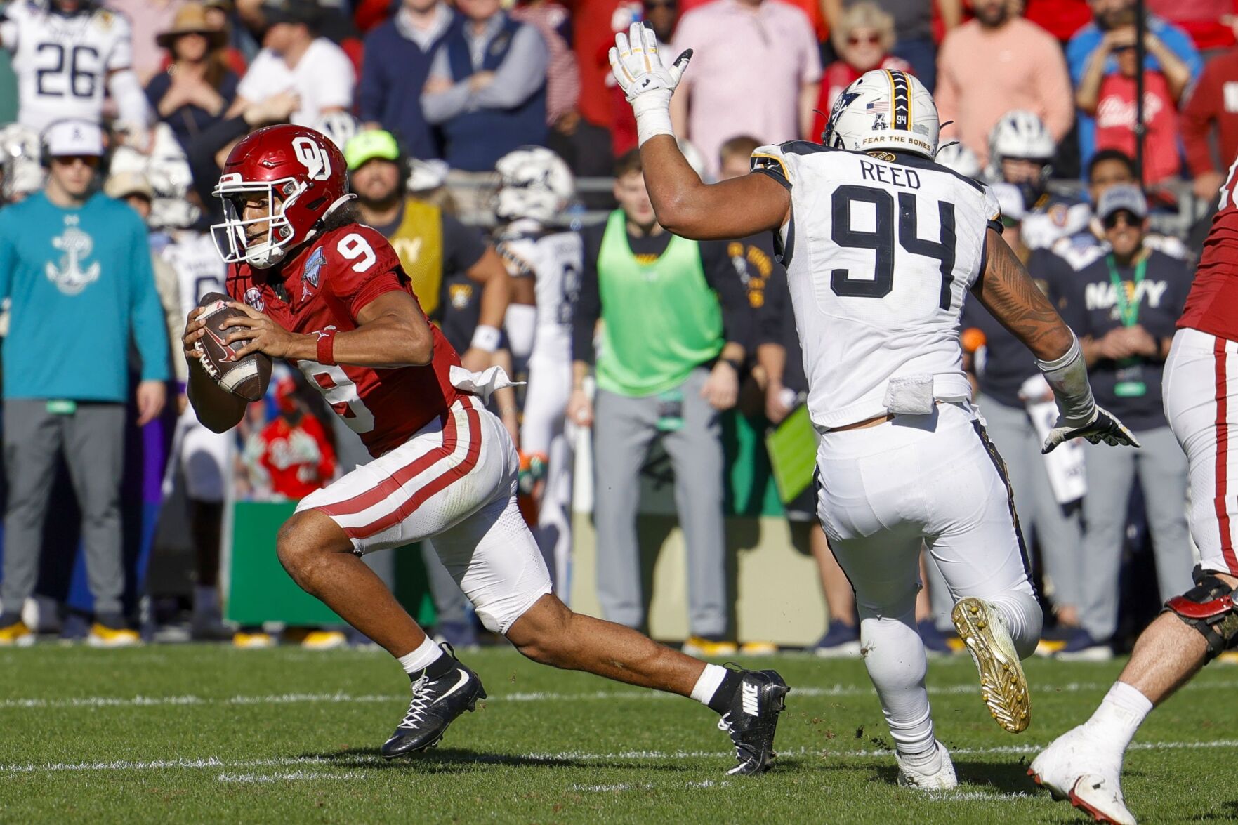 Can OU's Michael Hawkins replicate Jamelle Holieway's magic?