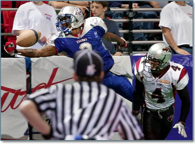 Talons master Yard Dawgz