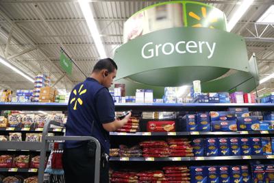 Thousands of local Wal-Mart employees receive bonuses