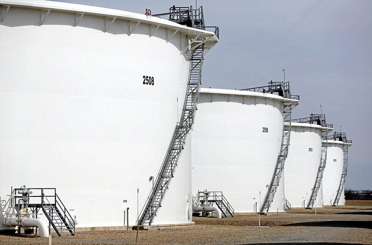 Projected storage losses point to end of oil glut