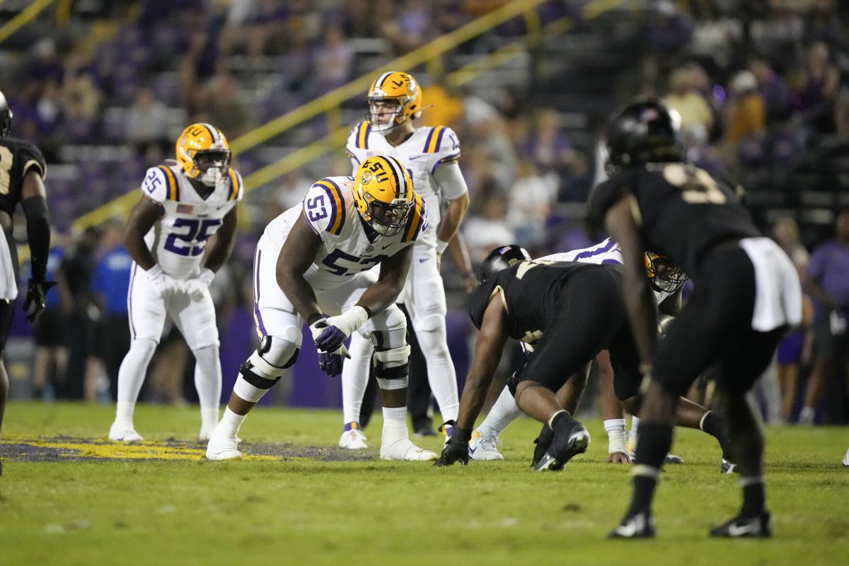 LSU offensive lineman Lance Heard