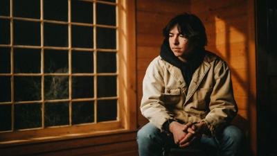 Oklahoma music artist Wyatt Flores visits 'Milwaukee' with new single