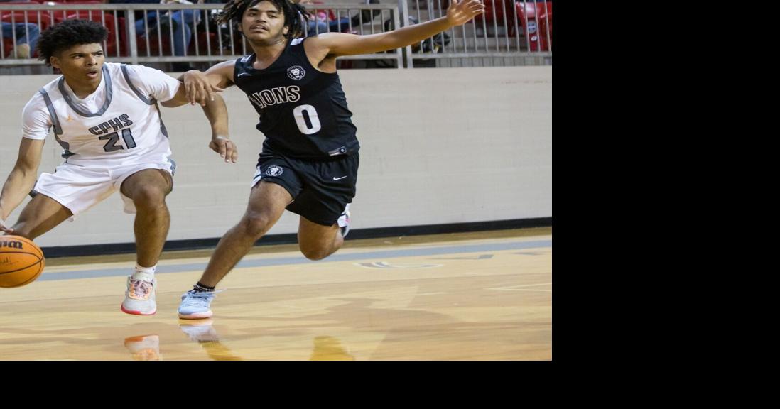 Sandites sweep three games at Memorial's Veterans Arena Invitational