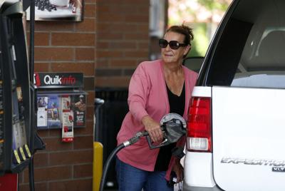 Oklahoma pump price slips below $2 for first time since mid-August ...