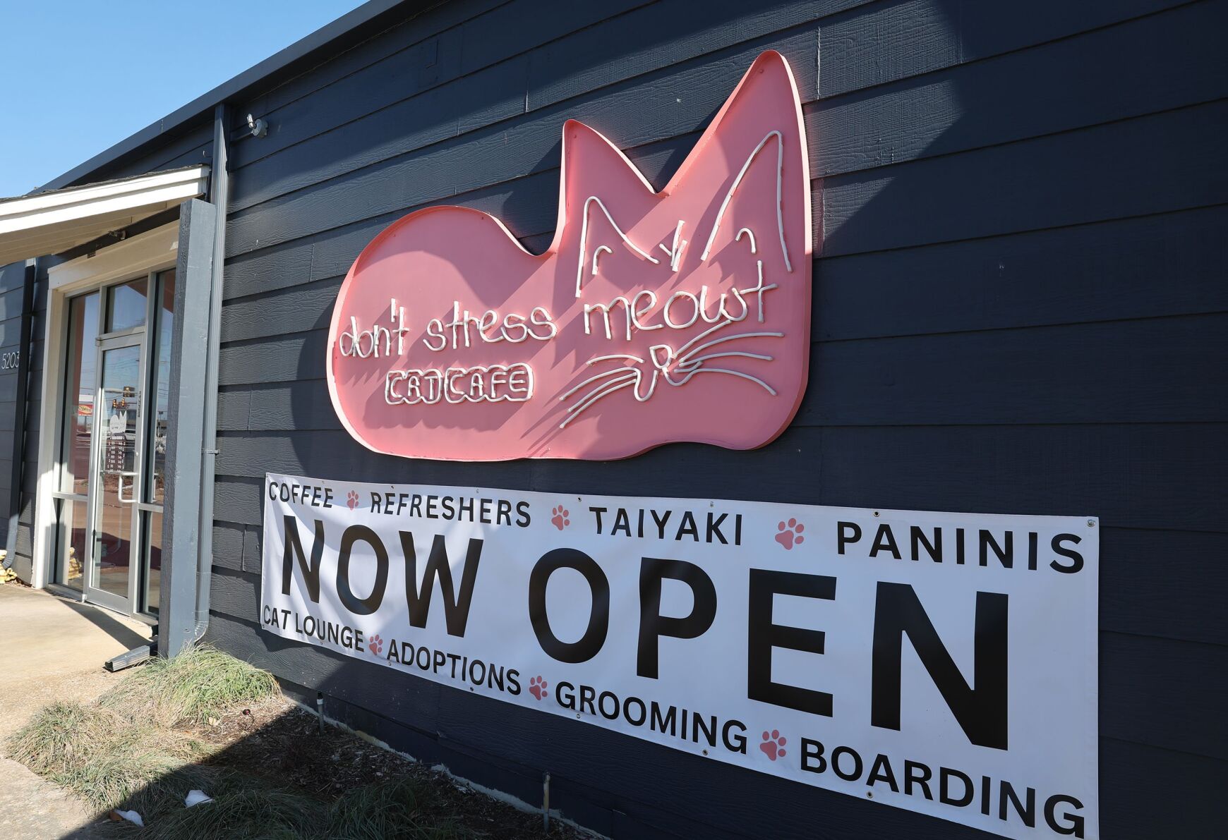 First cat cafe, Don't Stress Meowt, opens in Tulsa