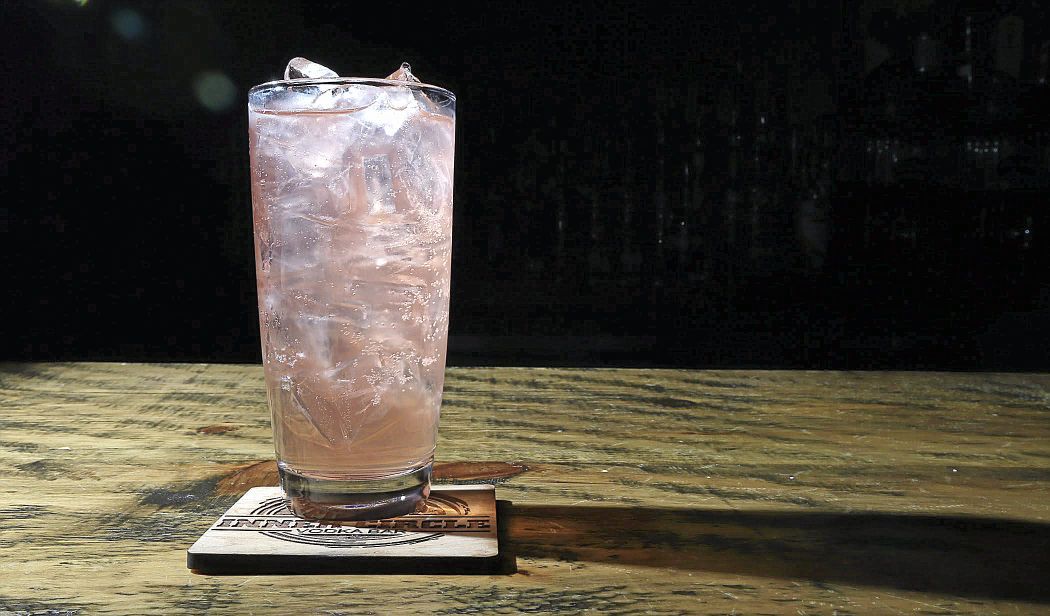 Photo Gallery: Inner Circle Vodka Bar Serving Drinks, Star Wars Style ...
