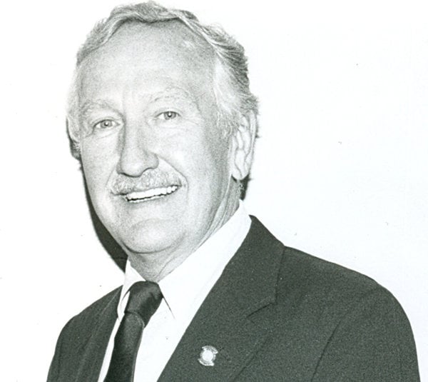 Ex-oilman Bill Veitch dies