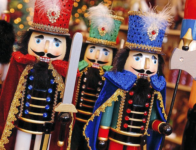 German-American Society starts Christmas early