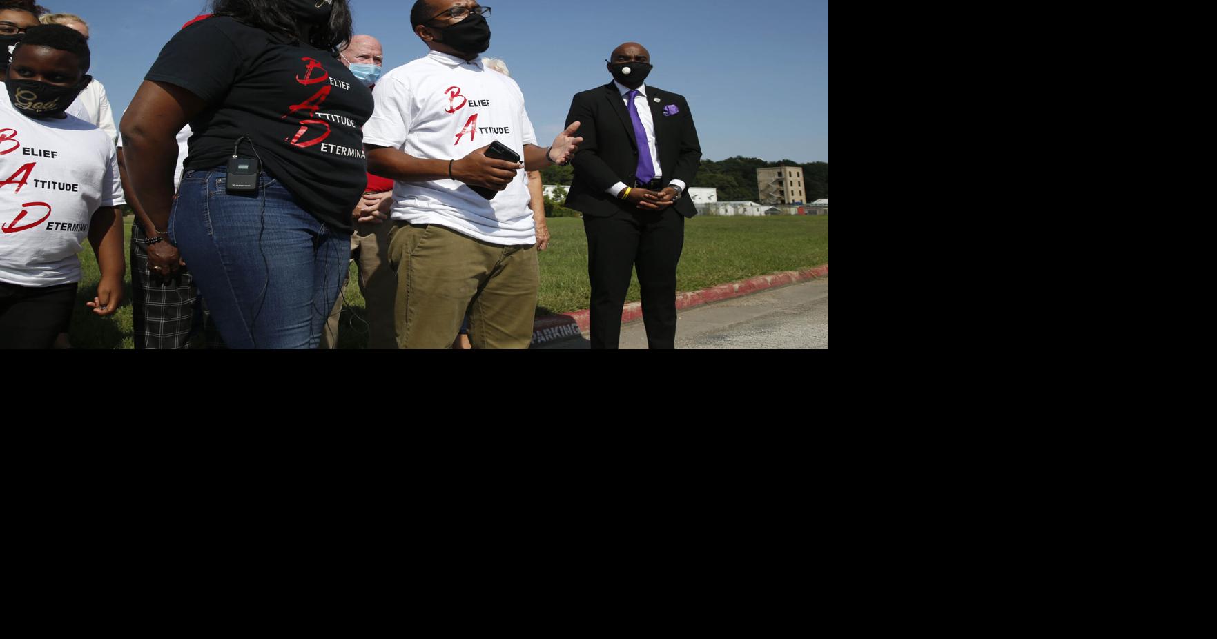 Crutcher Foundation gives back to shelter: 'Terence was always feeding ...