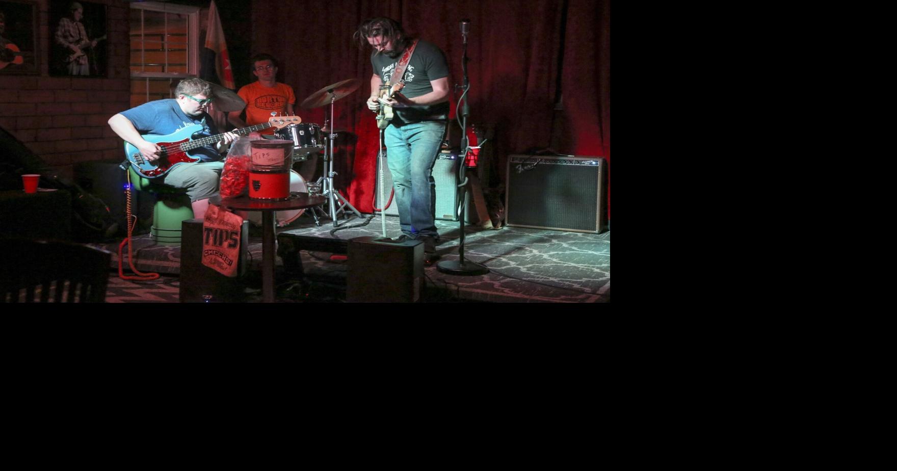 Seth Lee Jones: Tulsa's true Guitar Man can play, build and repair the ...