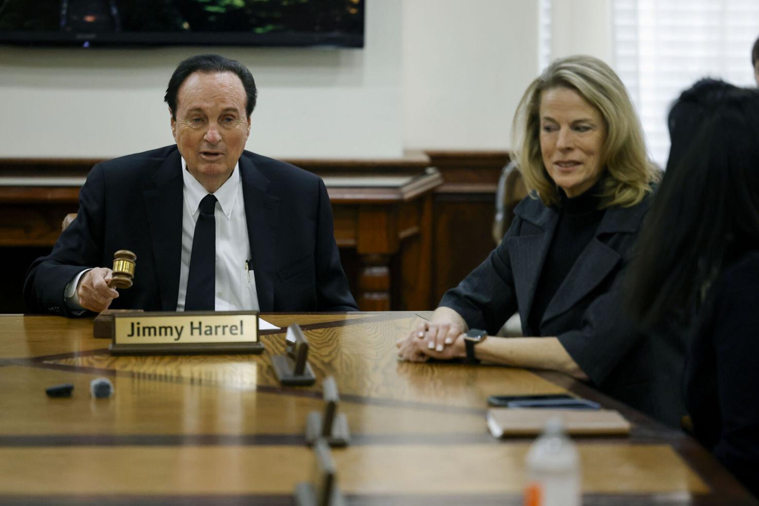 Jim Hess named interim Oklahoma State University president