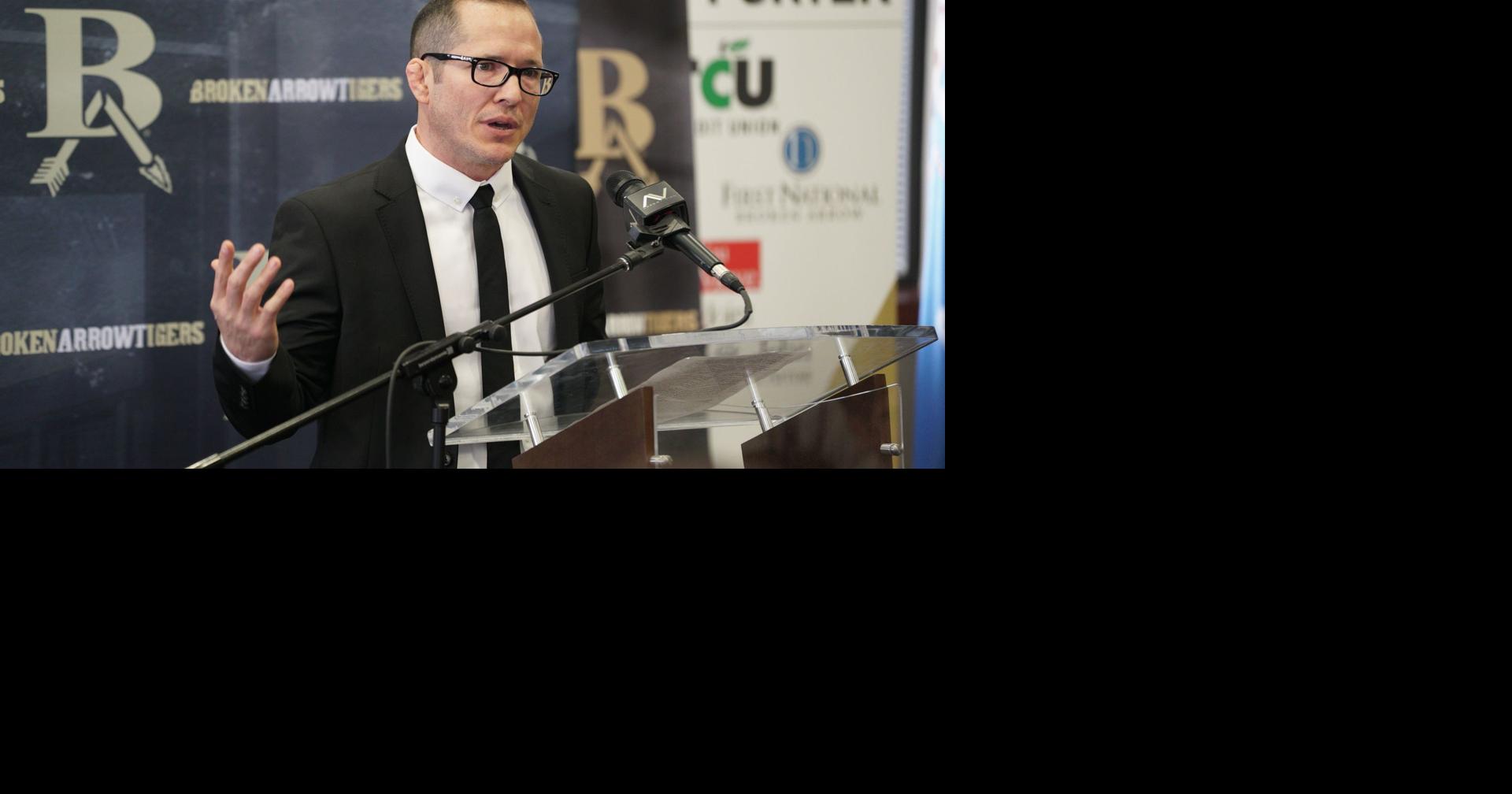 High school wrestling: All in the family -- Rodney Jones succeeds ...