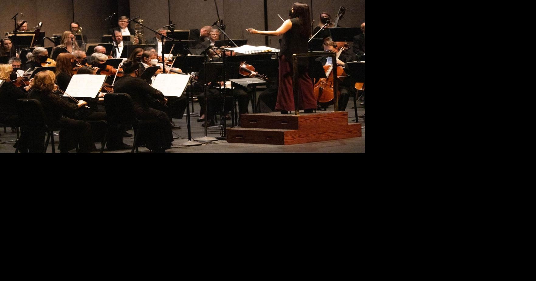 Photos: Tulsa Symphony conducted by renowned conductor Sarah Hicks