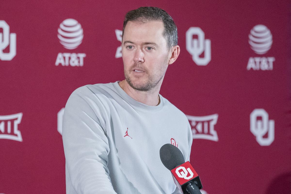 Guerin Emig: Is it "silly" of Lincoln Riley to withhold OU's depth chart?