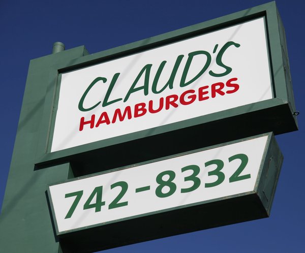 Claud's remains a (virtually) unchanged burger haven