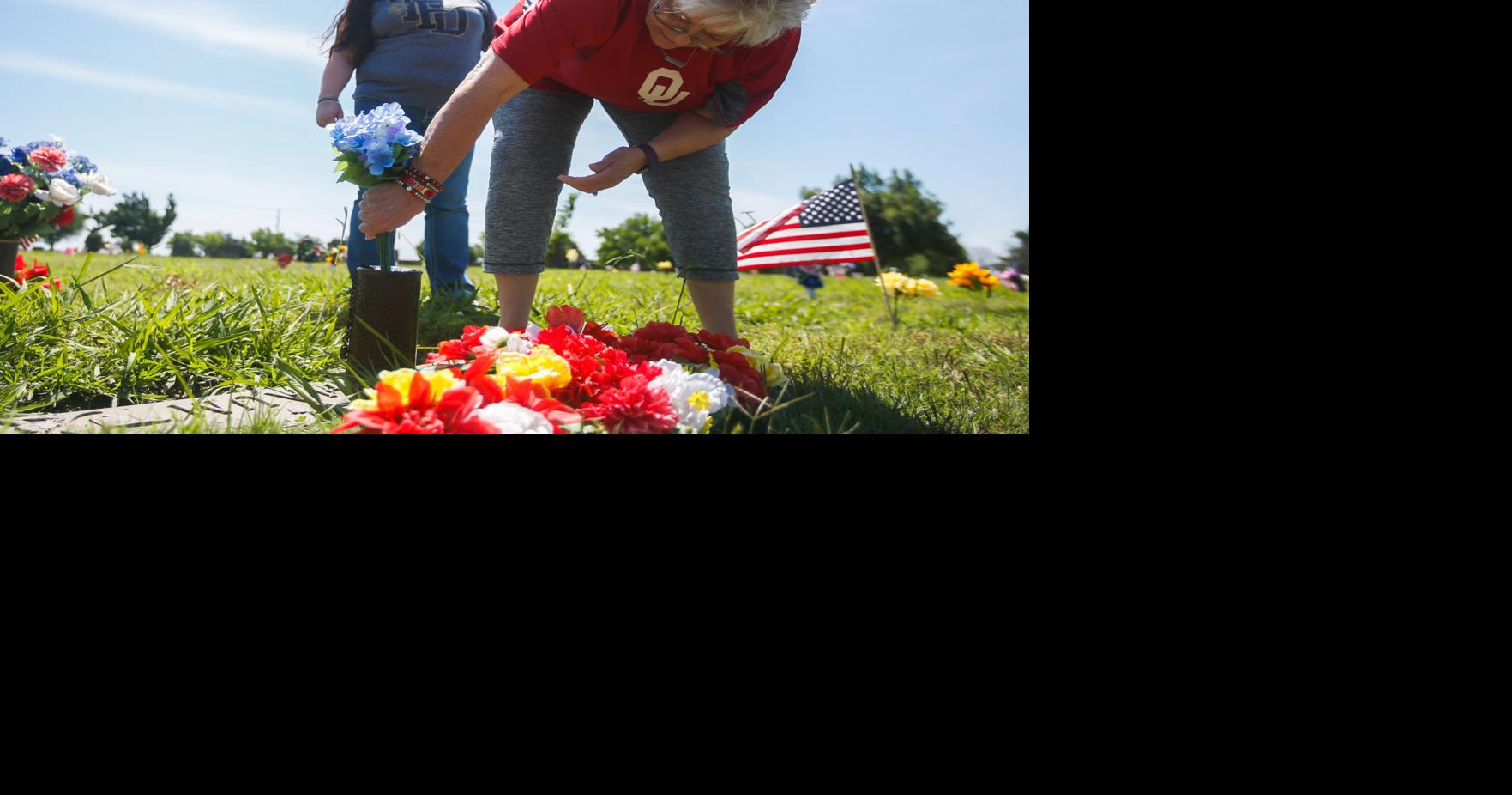 Photo gallery: Memorial Day ceremony at Memorial Park Cemetery in Tulsa