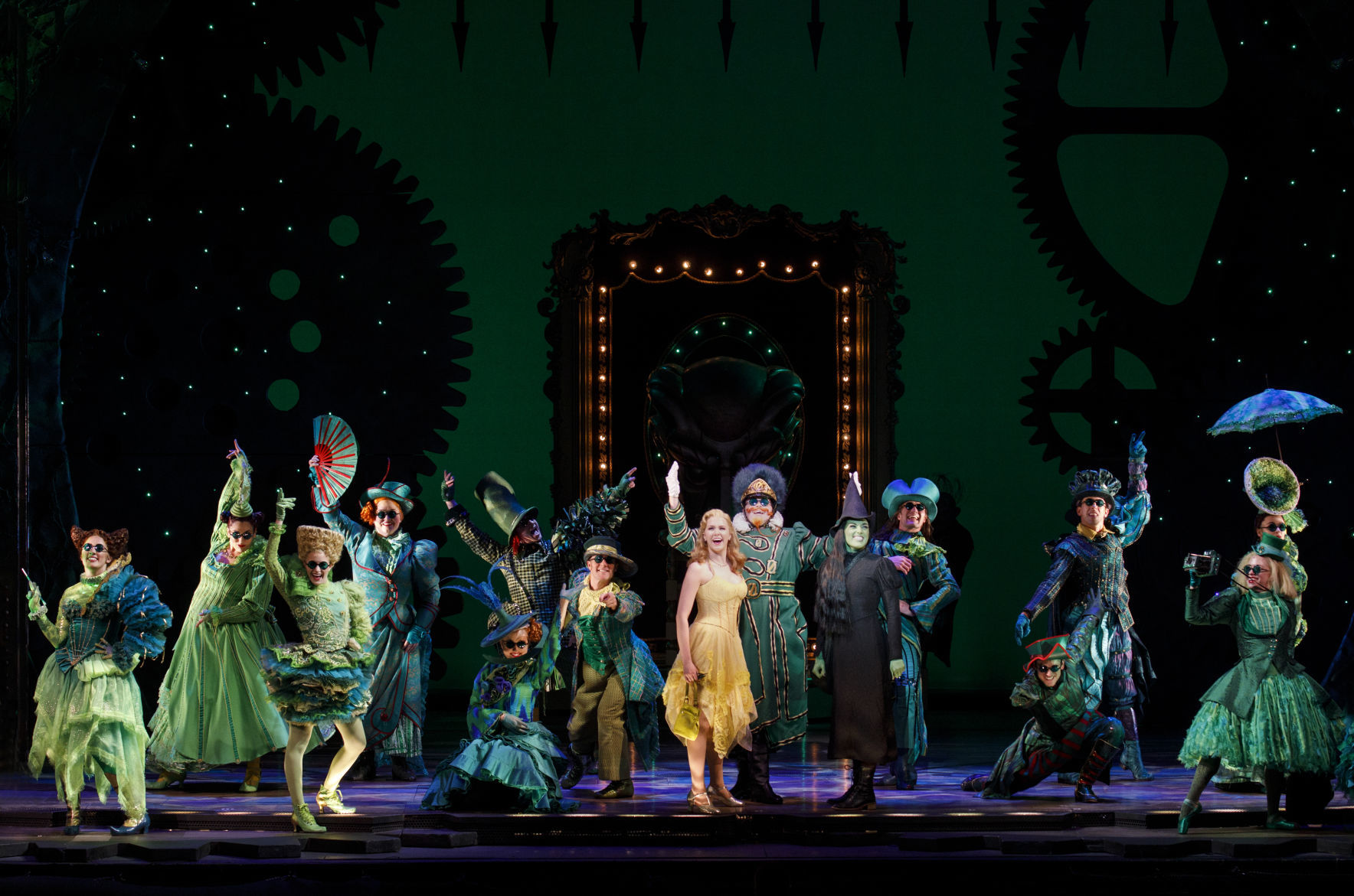 New cast for 'Wicked' touring production to debut in Tulsa