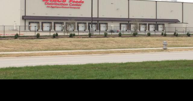 Photo gallery: WinCo Foods opens distribution center in Denton, Texas