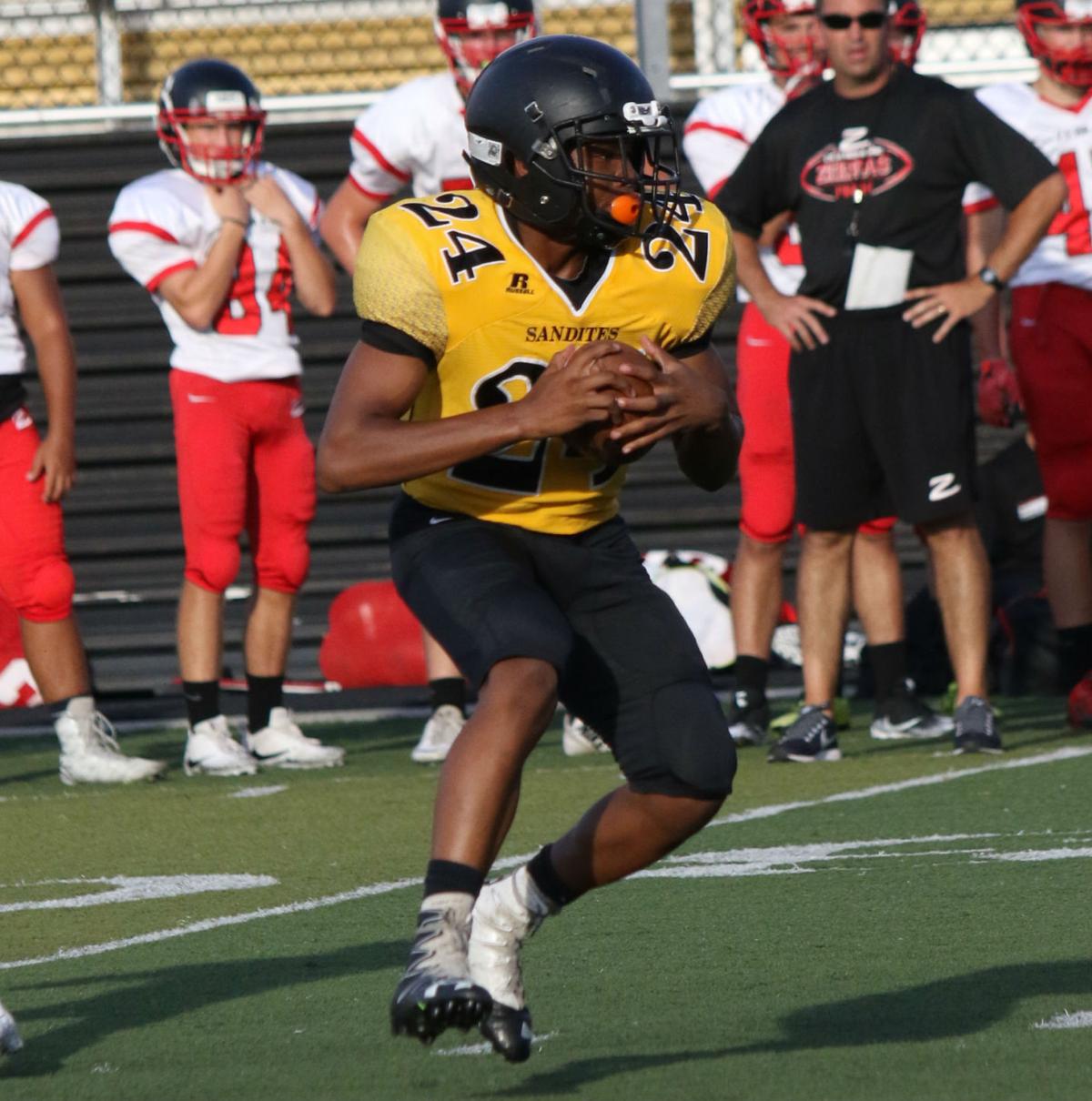 PHOTO GALLERY: Sand Springs-Claremore football scrimmage