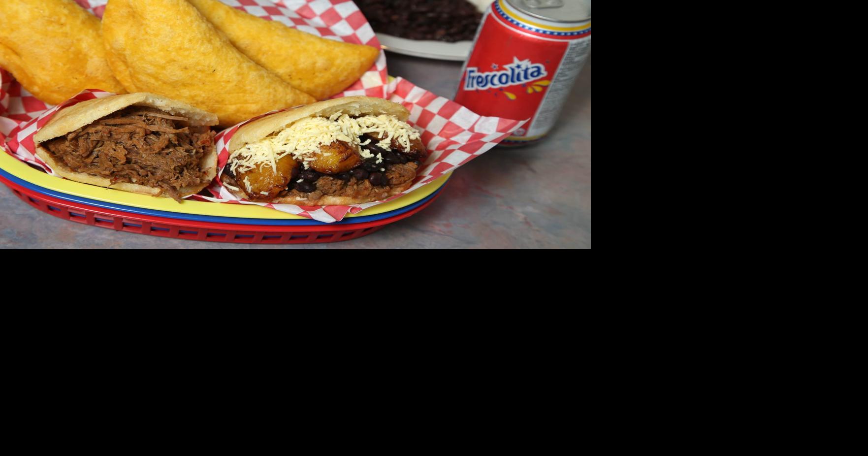 Review: Arepas, empanadas shine at El Arepaso Venezuelan Cafe