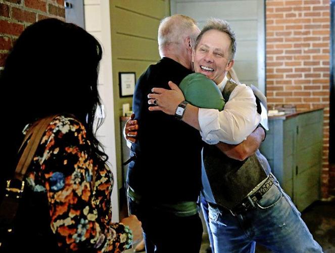 Former Fire by Nite host Blaine Bartel overcomes porn addiction