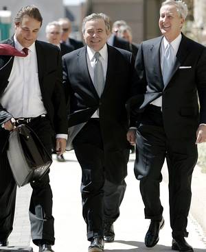 Oklahoma City attorney suspended in bribery case