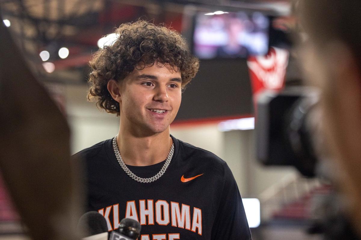 Owasso's Jalen Montonati commits to Oklahoma State