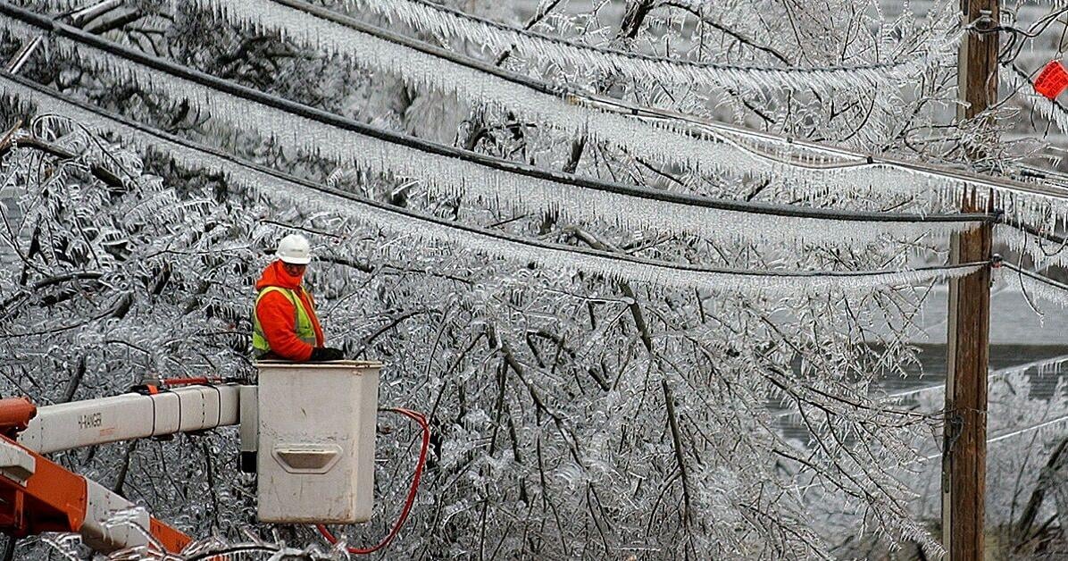 Throwback Tulsa: 17 years ago, ice storm knocks out power to 100,000