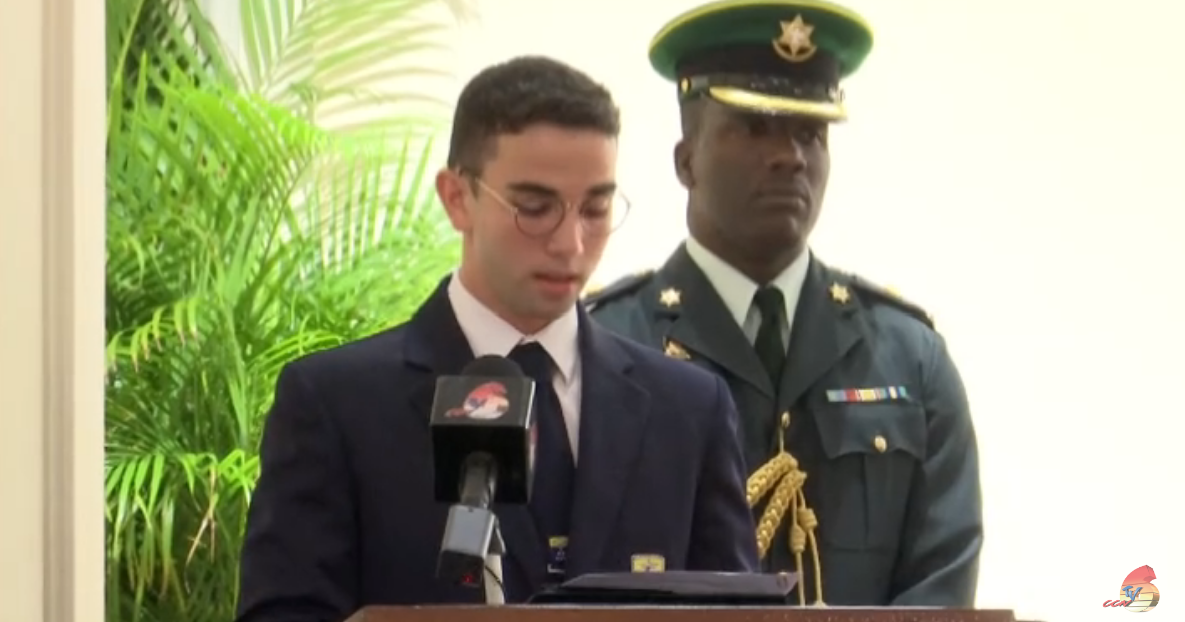 RAY FUNK GETS HIS CHACONIA SILVER MEDAL | 7pmnews | tv6tnt.com
