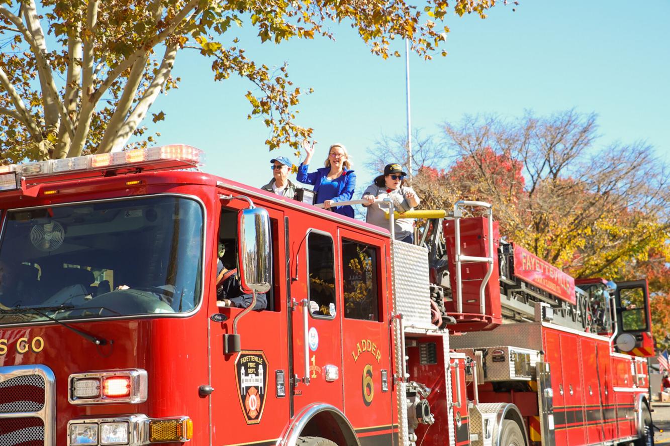 Molly Rawn in Veterans Day Parade | | uatrav.com
