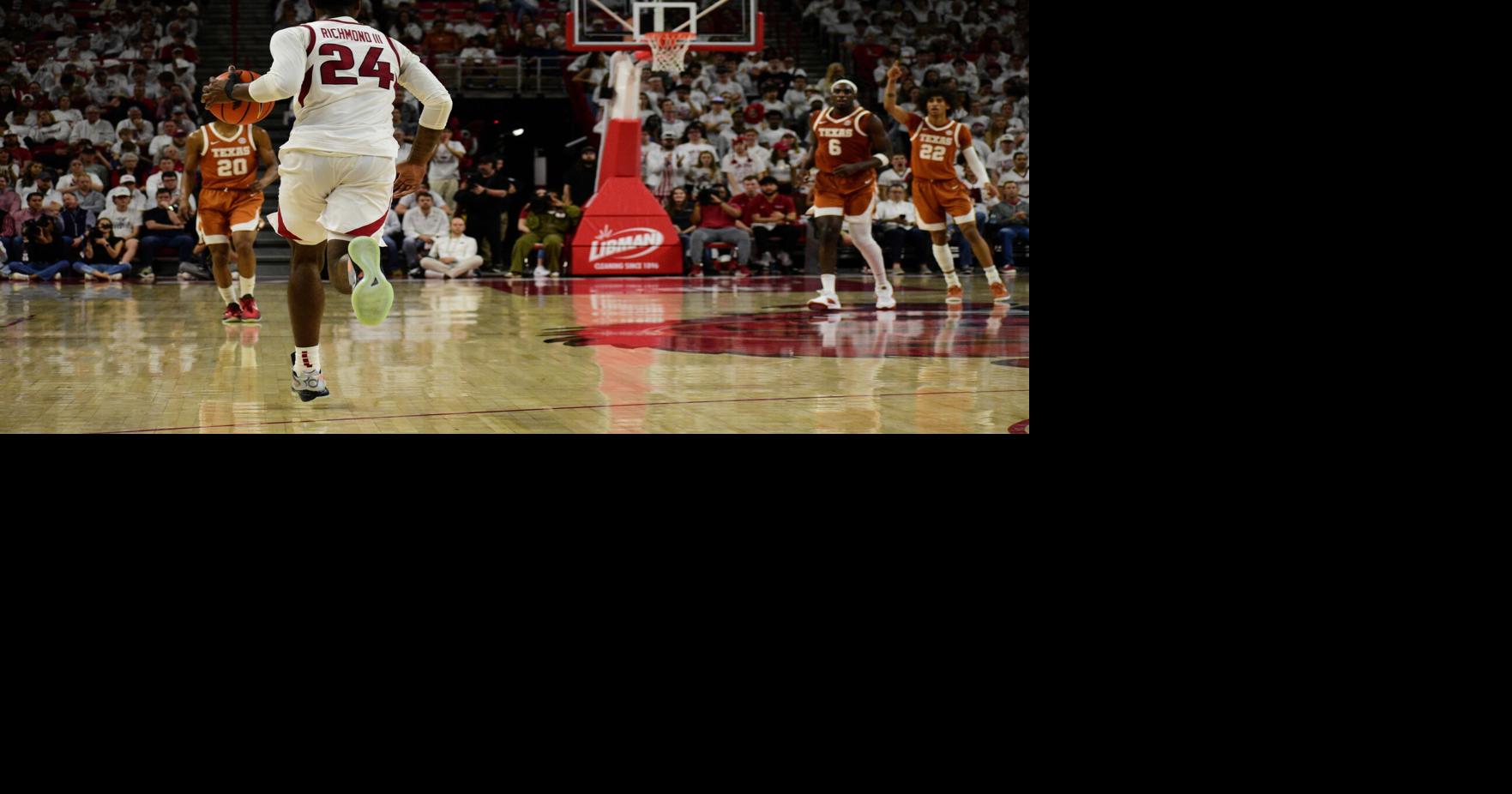 Hoop Hogs hook Horns in electrifying matchup | Sports | uatrav.com