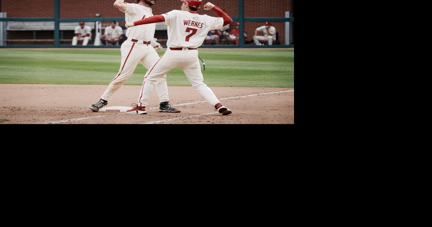 Diamond Hogs crank out consecutive wins over Alabama | Sports | uatrav.com