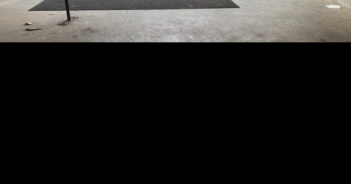 Atmosphere Door Propped Open | | uatrav.com