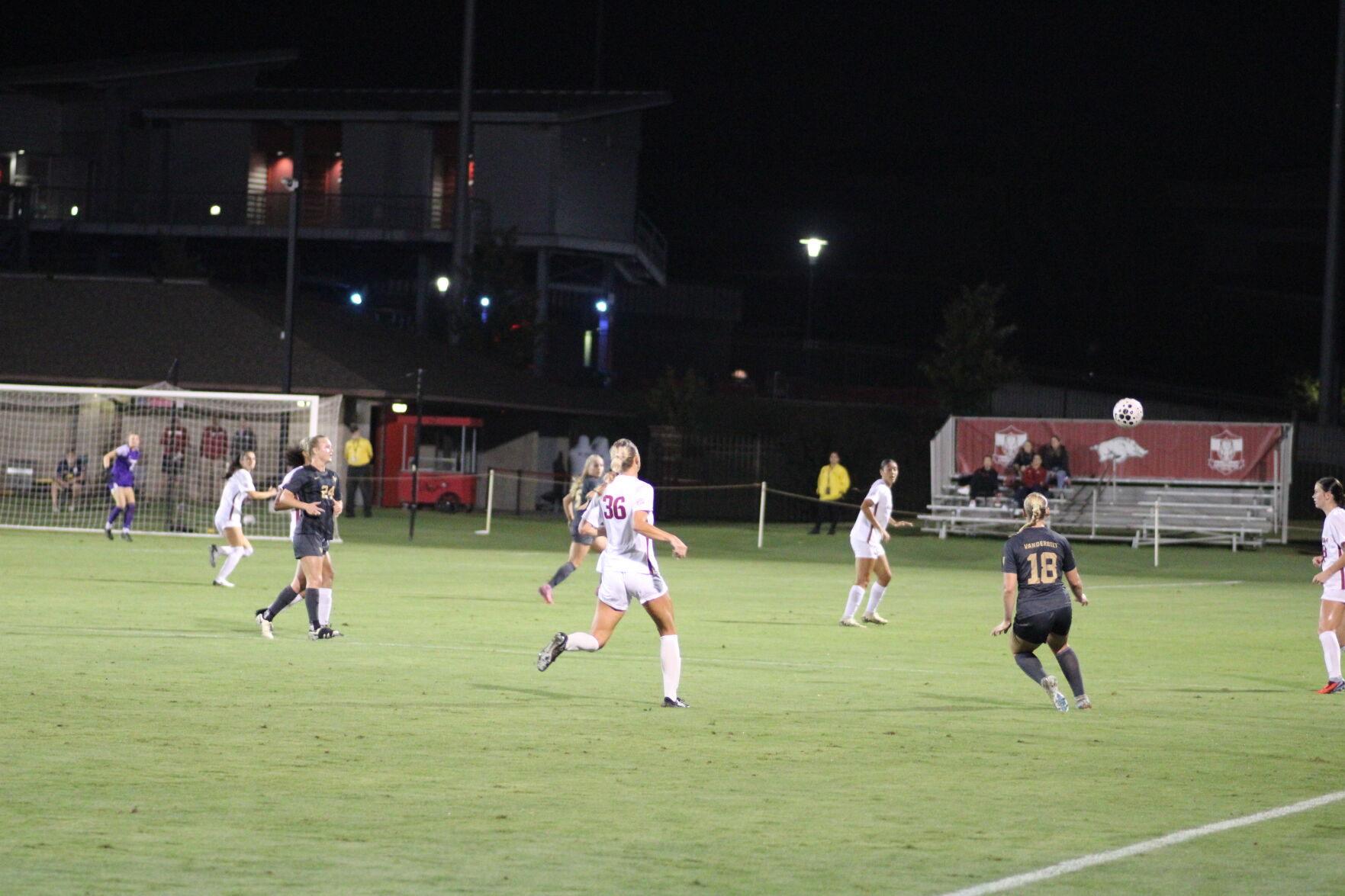 Late shots lift Soccer Hogs over Vanderbilt | Sports | uatrav.com