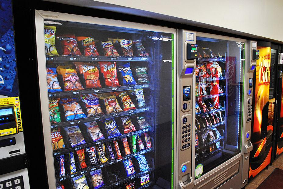 Eliminating Vending Machines Could Help Campus Go Green | News | uatrav.com