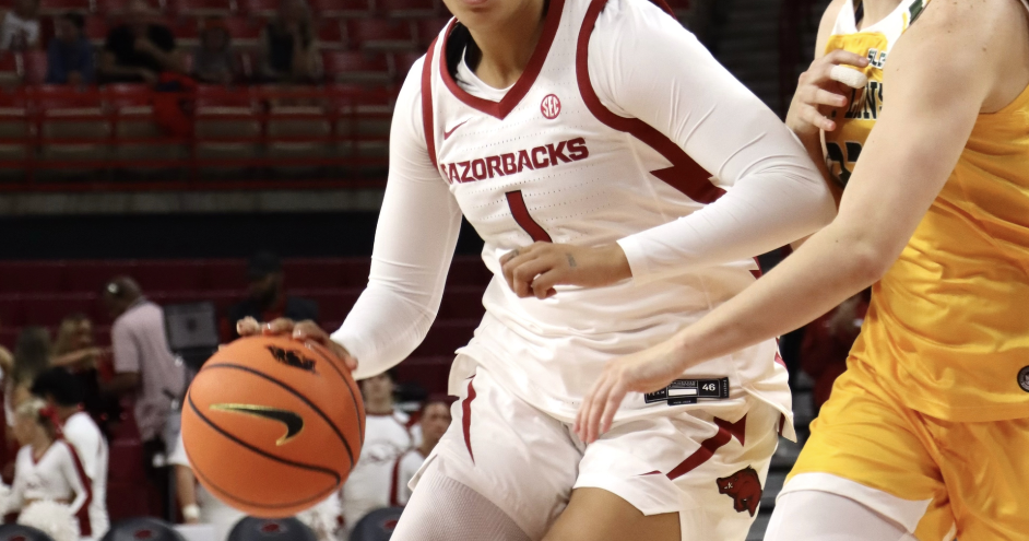 Lady Hoop Hogs take down Southeastern Louisiana | Sports | uatrav.com