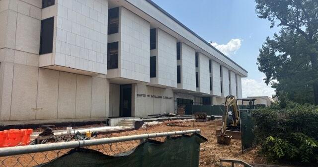 Mullins Library renovations continue to spring 2025 | News | uatrav.com