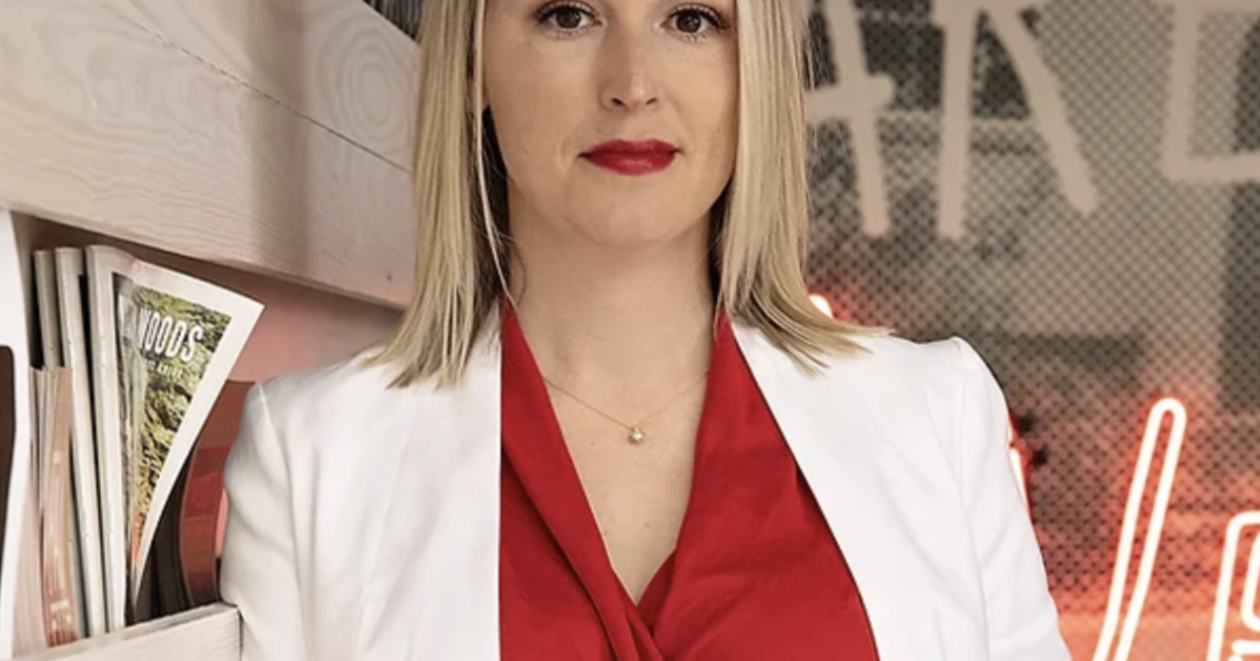 Molly Rawn wins runoff election for Fayetteville mayor | News | uatrav.com