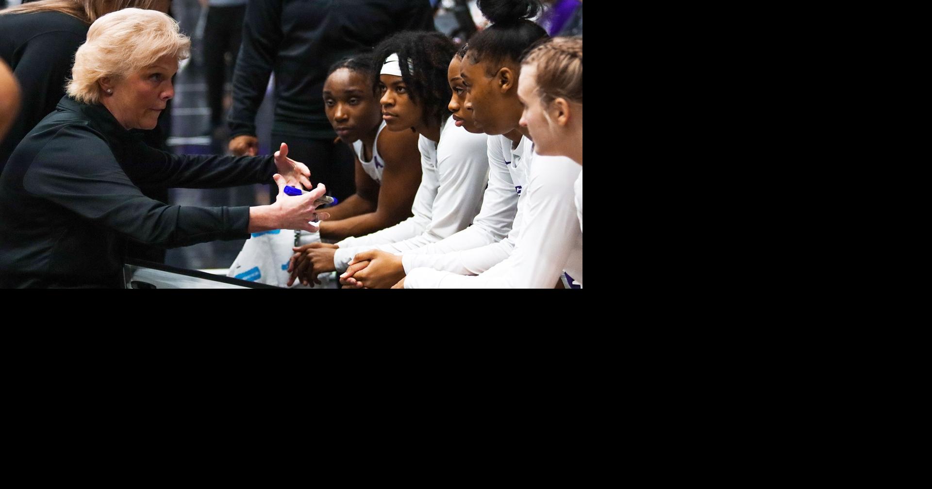 UCA women's basketball ends early as coach Sandra Rushing resigns ...