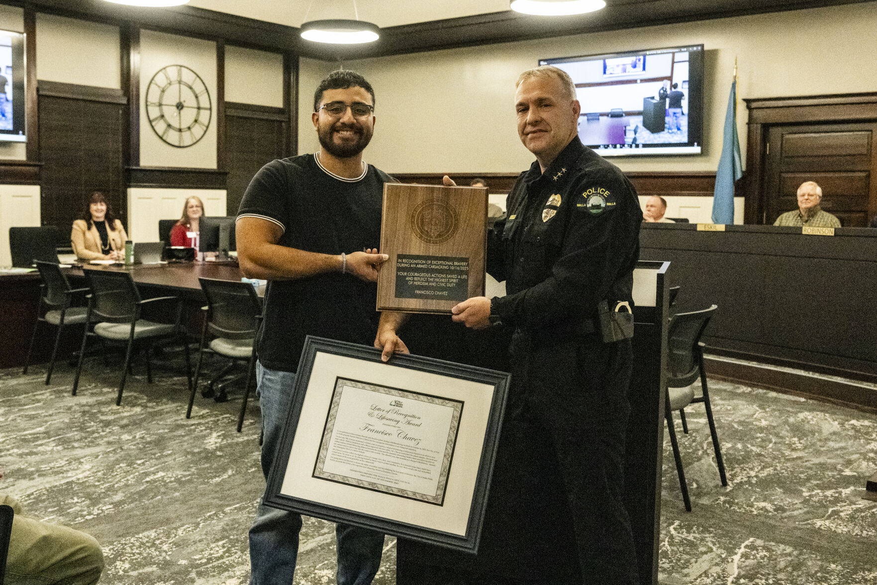 Walla Walla honors good Samaritan who prevented carjacking | Courts and ...
