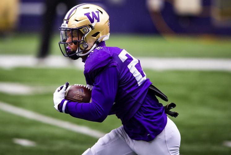 Column: Huskies’ running backs room is loaded with talent | Sports ...