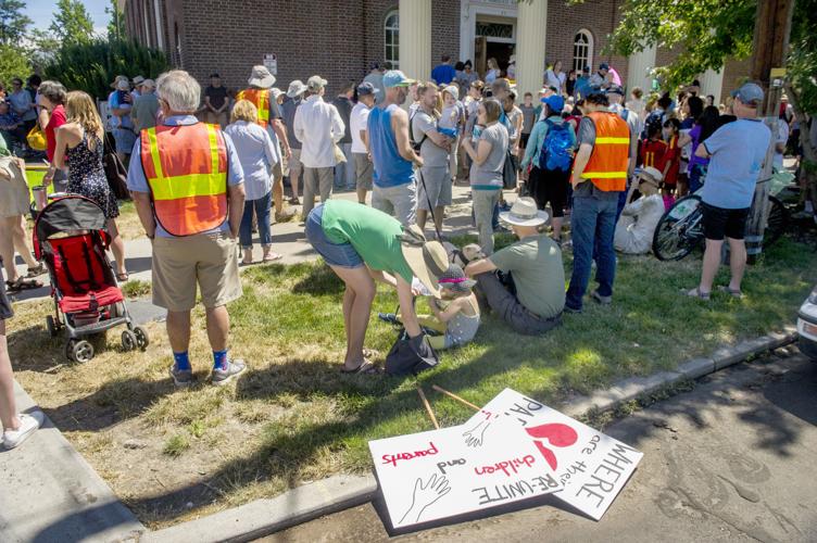 Hundreds rally against family separation | News | union-bulletin.com