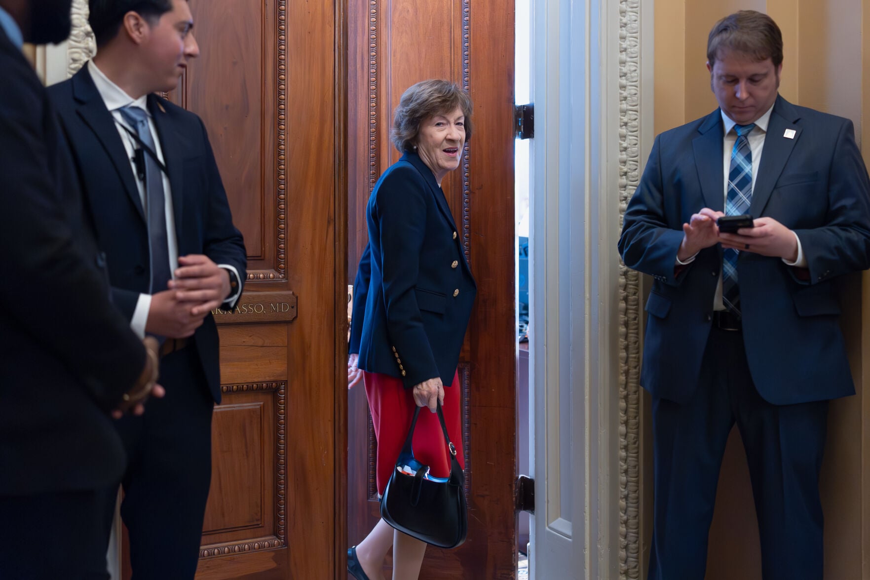 Defying Trump ended some Republicans' careers. It could help Susan ...