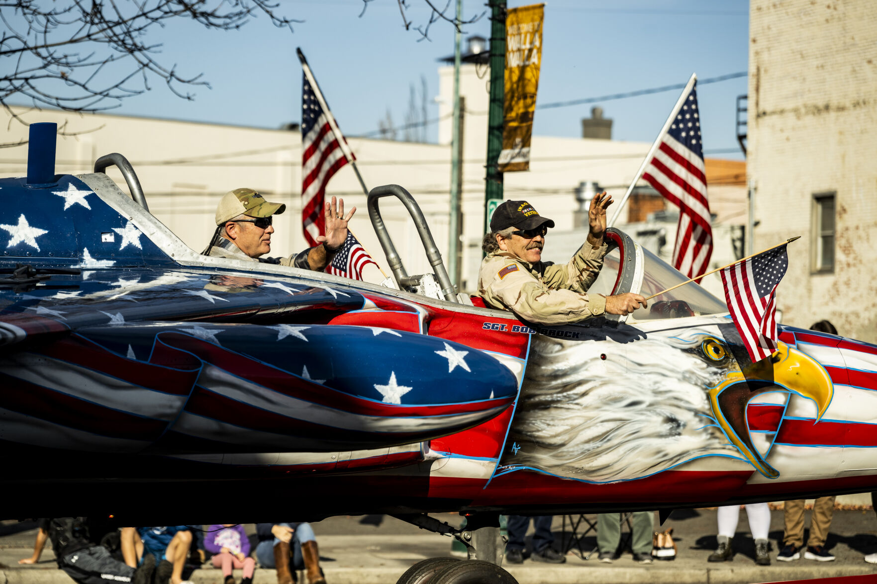 Hundreds gather downtown to celebrate, honor area veterans | Photos ...