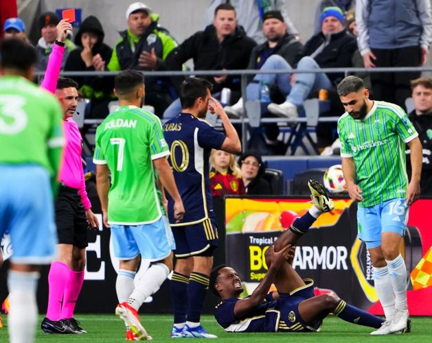 Alex Roldan calls red card in Sounders’ loss to Vancouver ‘a bad moment ...